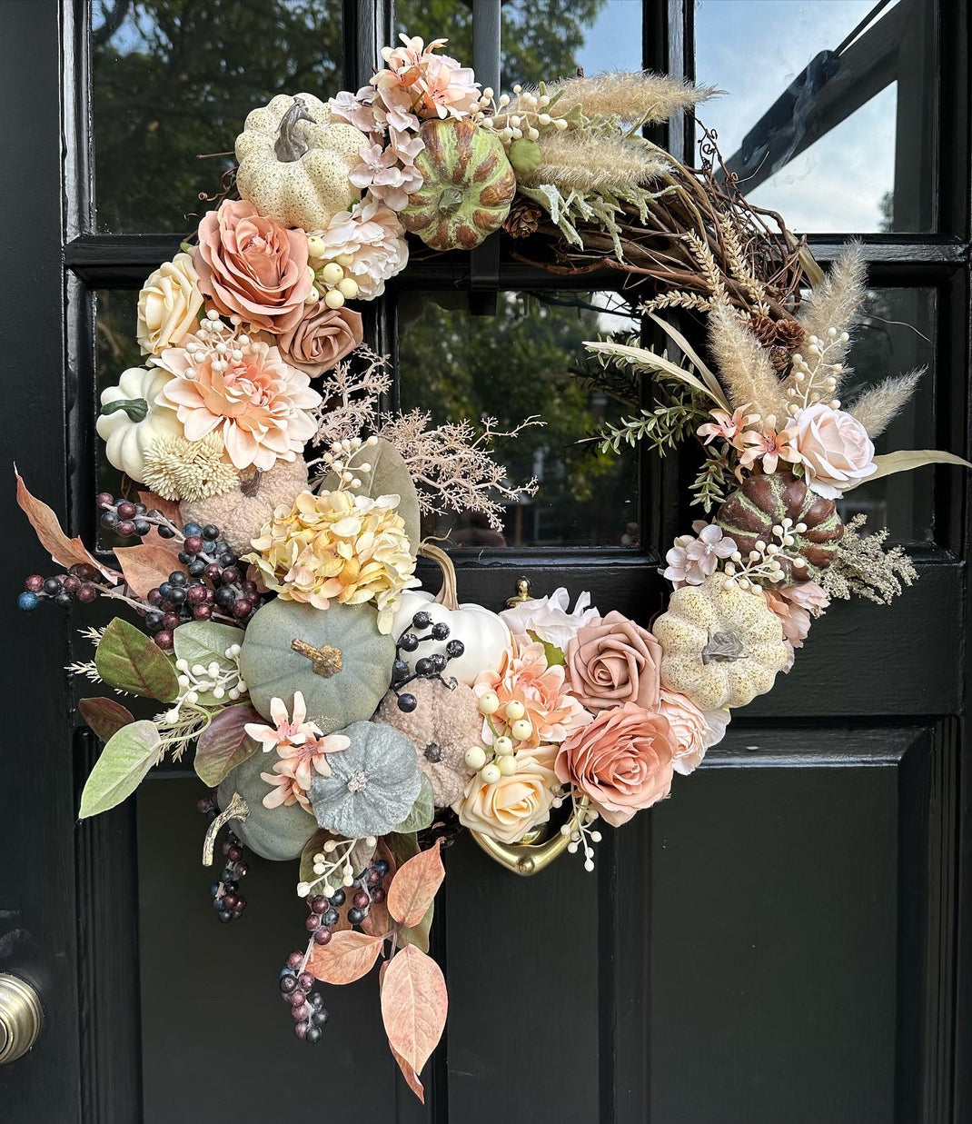 Posies and Petals Co